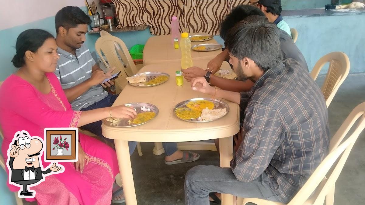 Raja Ratna Hotel, Bengaluru - Restaurant reviews