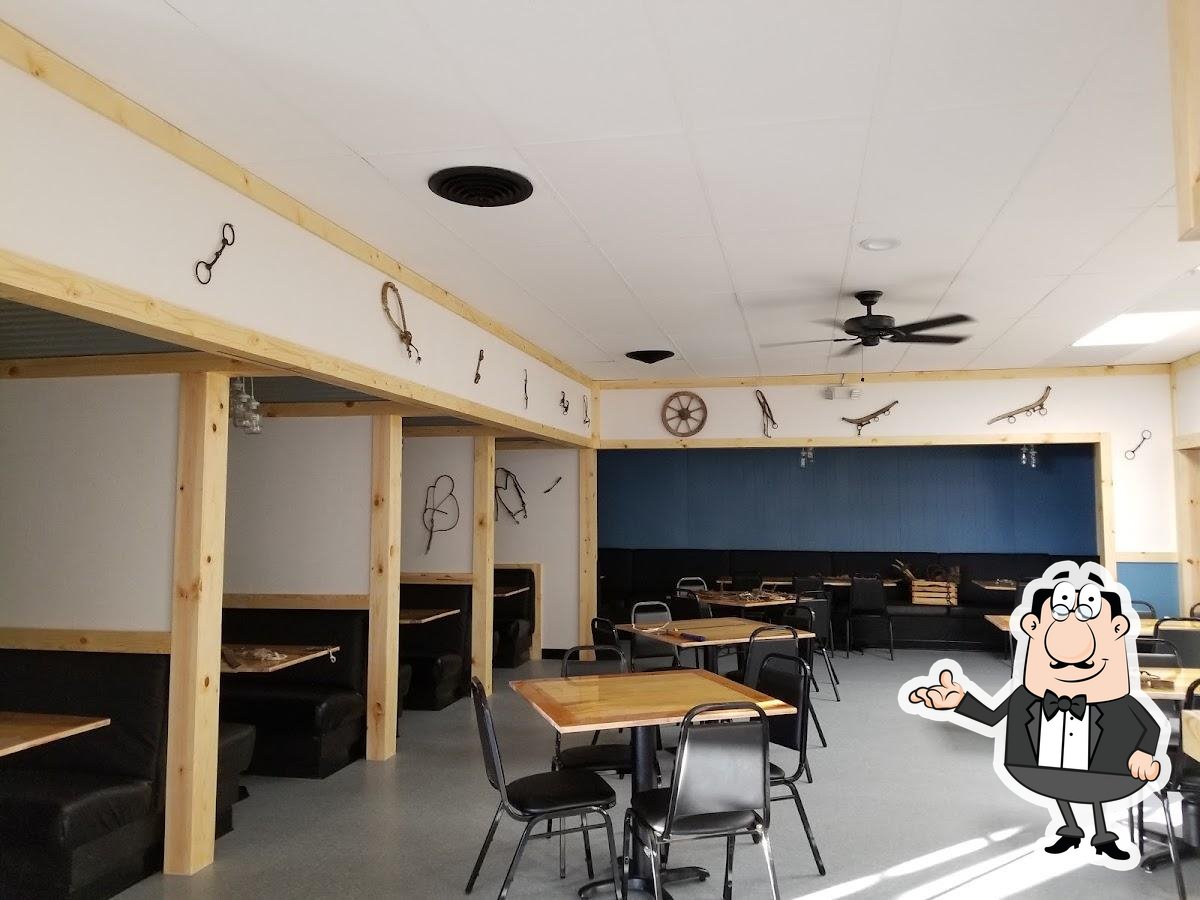 Spurz Grill in Atwood - Restaurant menu and reviews