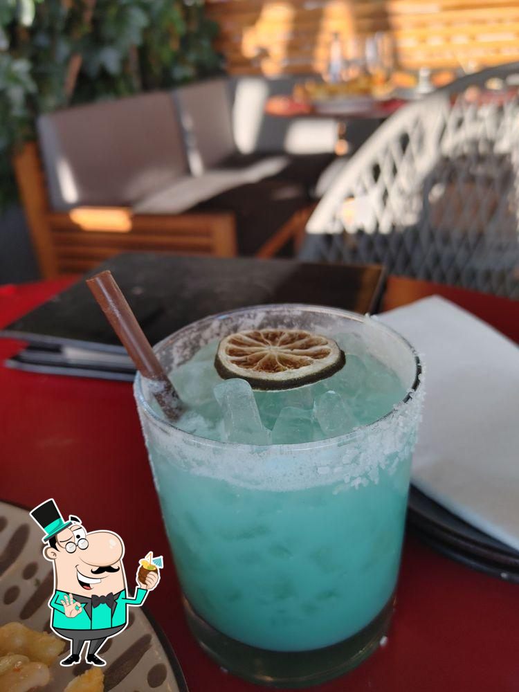 M.Bird in Tampa - Restaurant menu and reviews