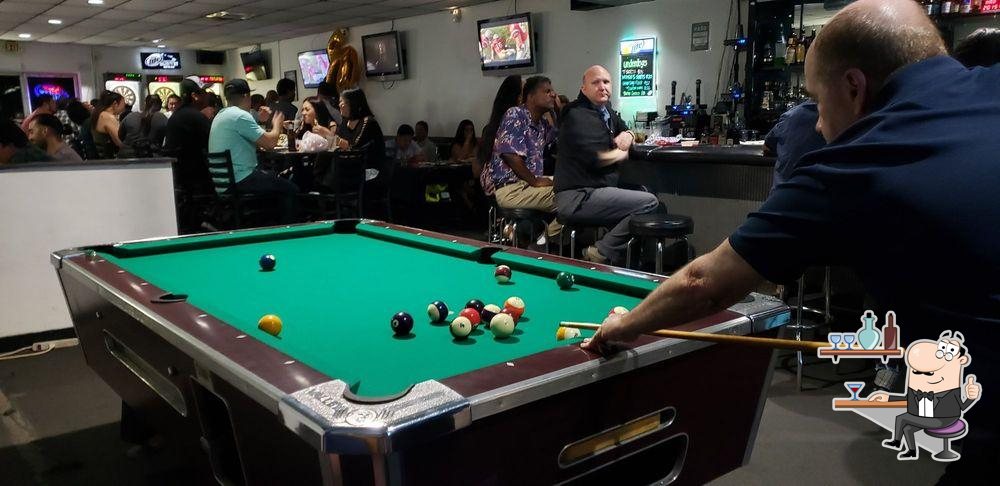 Underdogs Sports Bar & Grill in Honolulu - Restaurant reviews