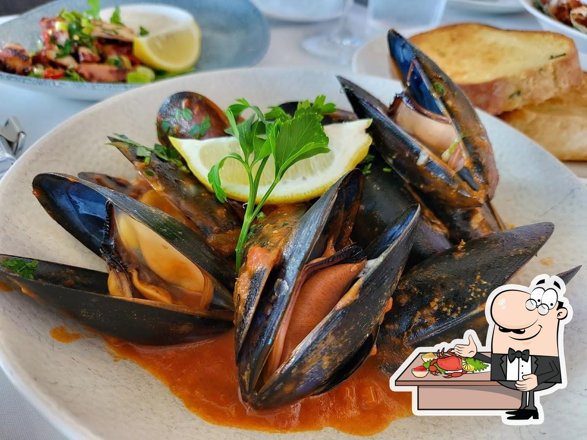 Omeros Brothers Seafood Restaurant in Main Beach - Restaurant menu and ...