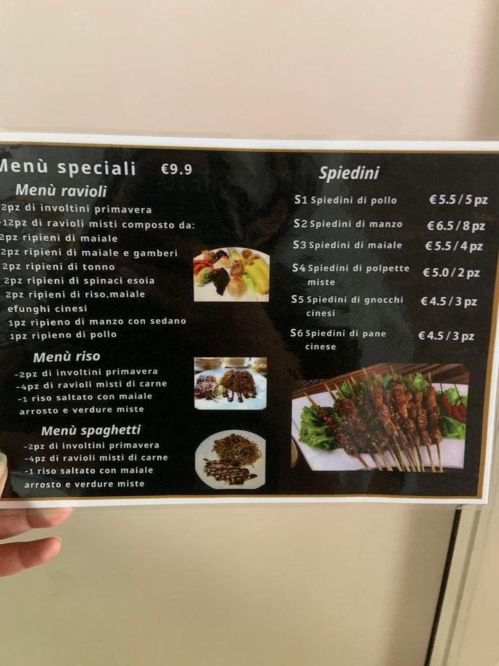 Menu at Sacco Segreto restaurant, Rome, Via Santa Maria Ausiliatrice