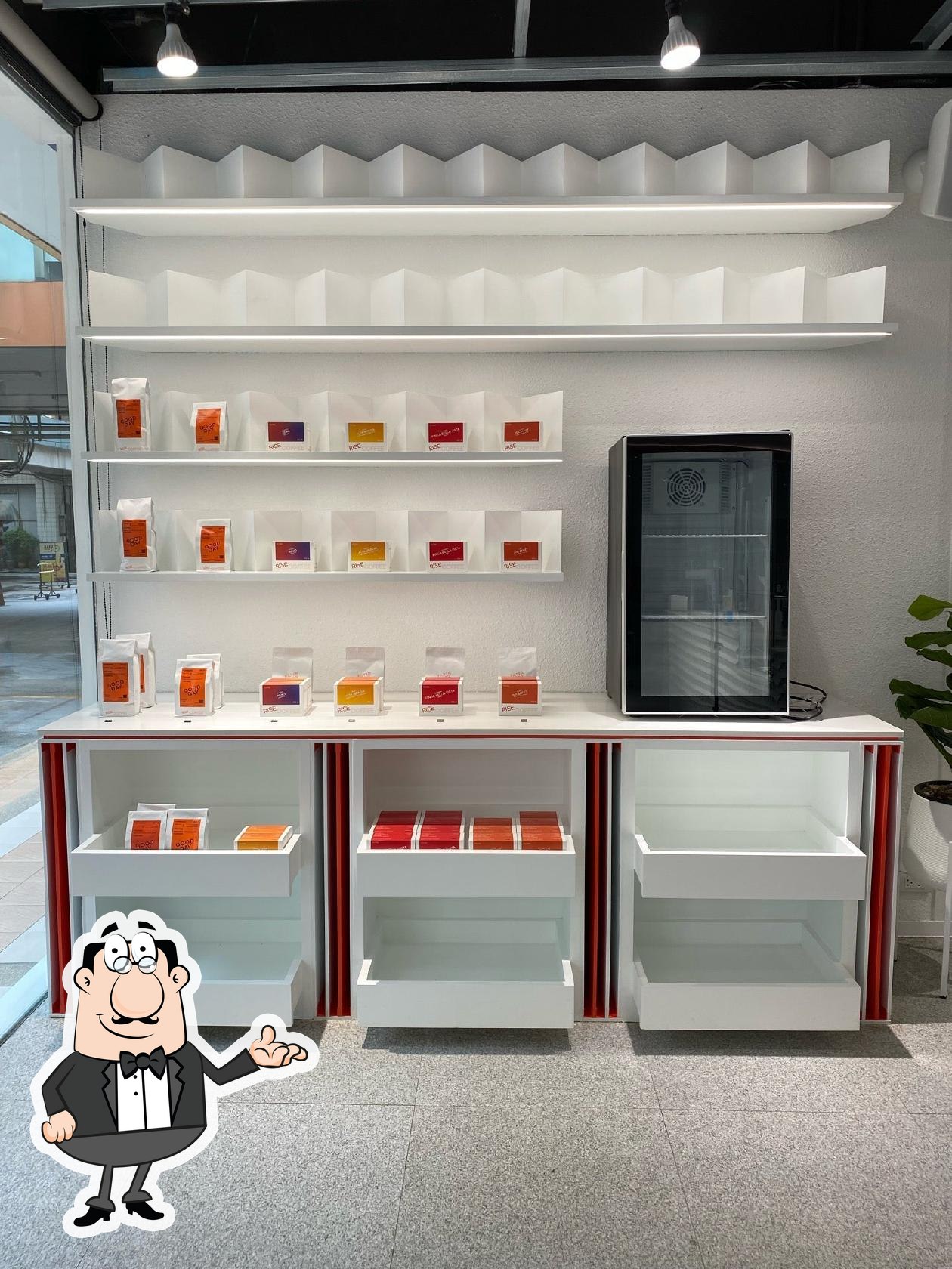 RISE COFFEE - Flagship Store cafe, Bangkok - Restaurant reviews