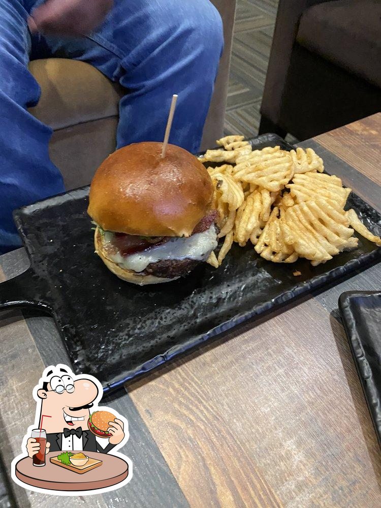 District 850 in Tallahassee - Restaurant menu and reviews