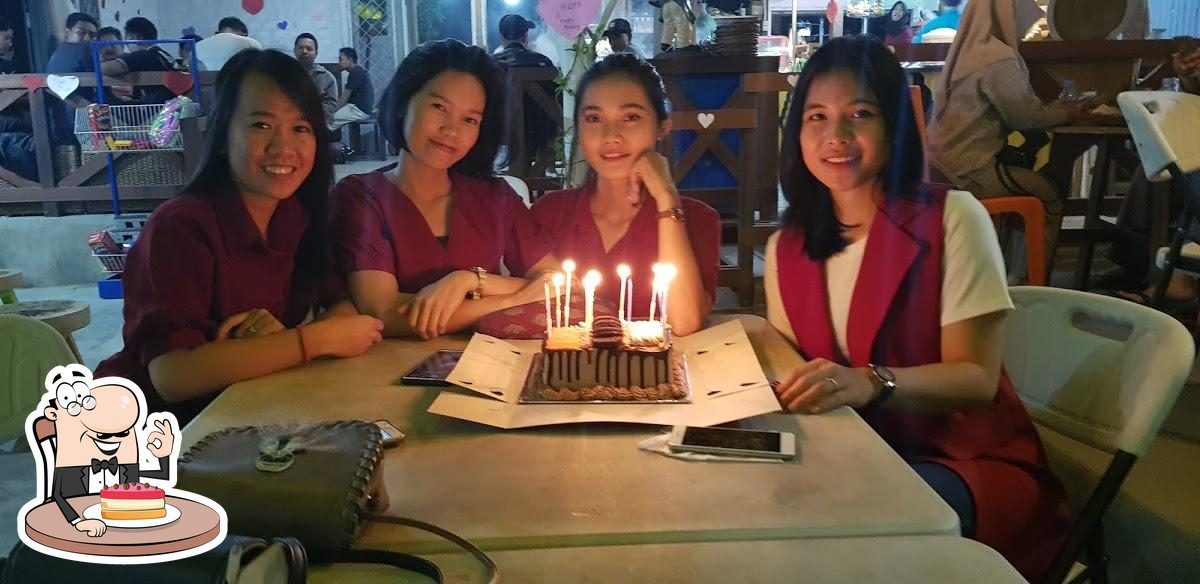 Café Onokabe Angkringan Lounge, Tanjung Selor Hilir - Opiniones del ...