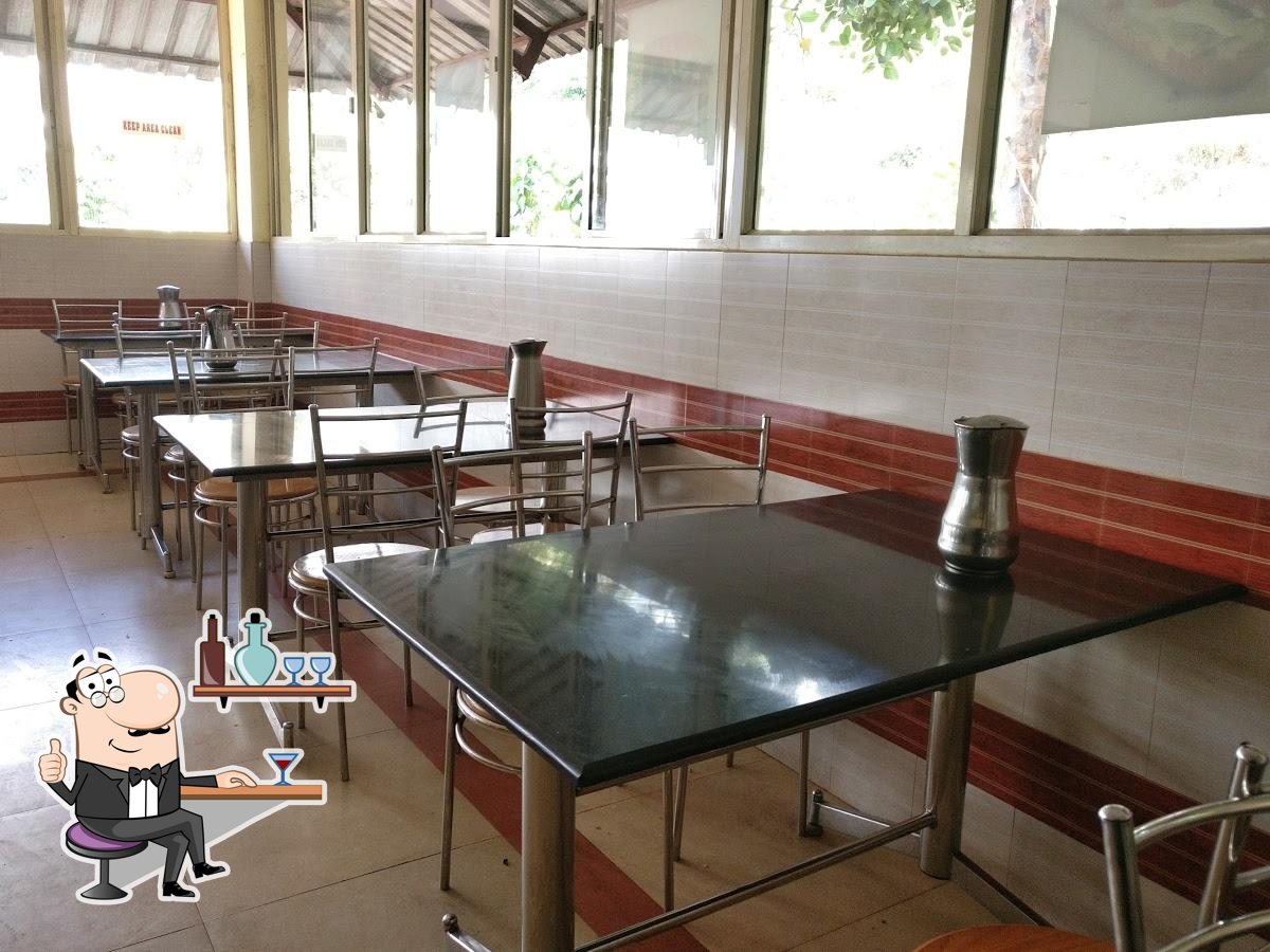 Hot N Cool, Manassery - Restaurant menu, prices and reviews