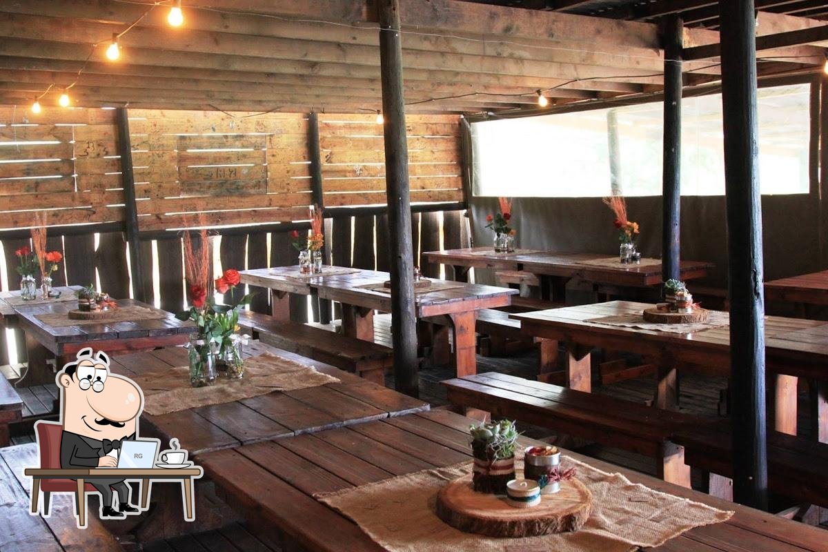 Innibos Lapa pub & bar, Despatch - Restaurant reviews