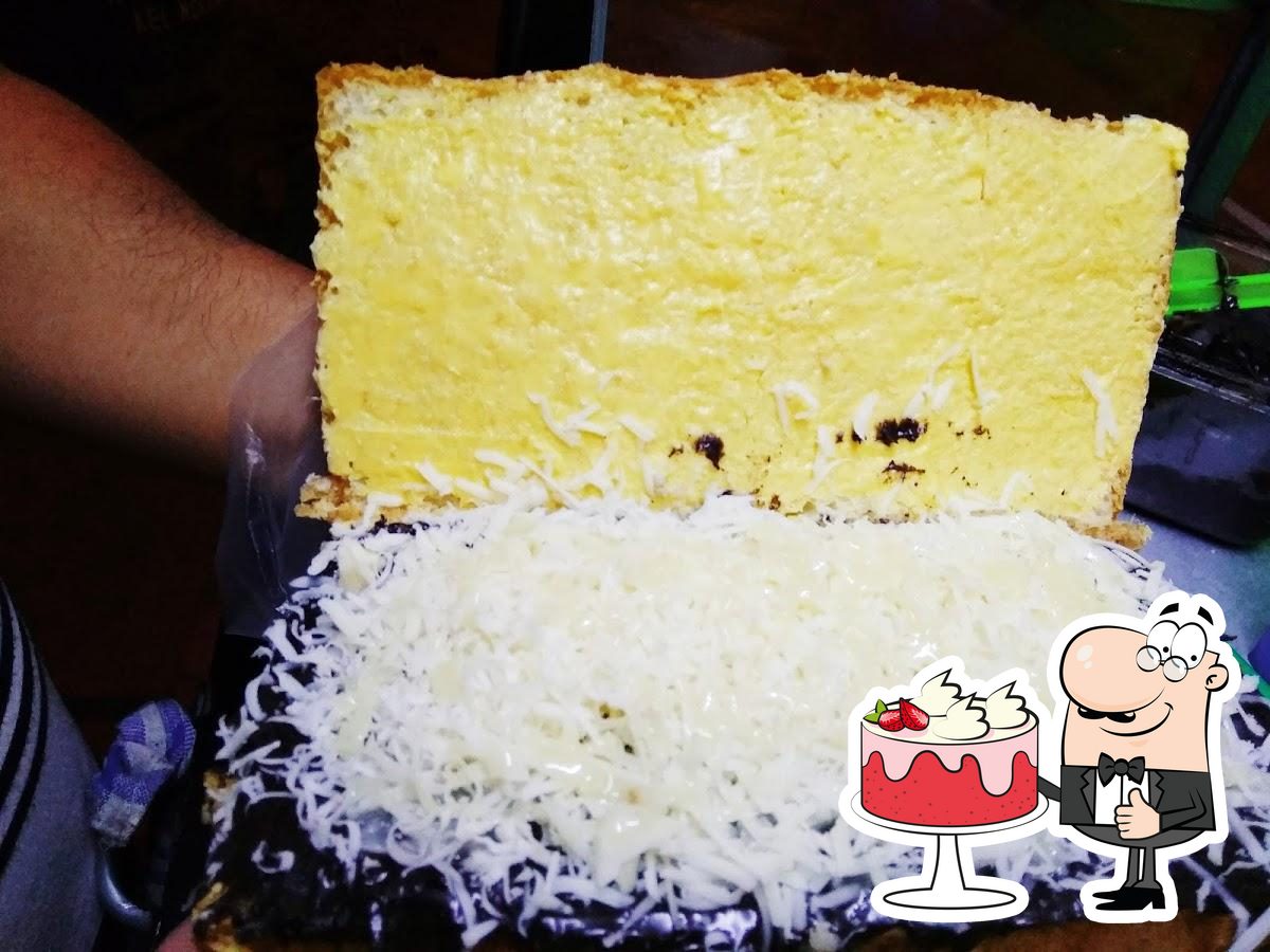 Roti Bakar & Kukus Mas Itong, Kediri
