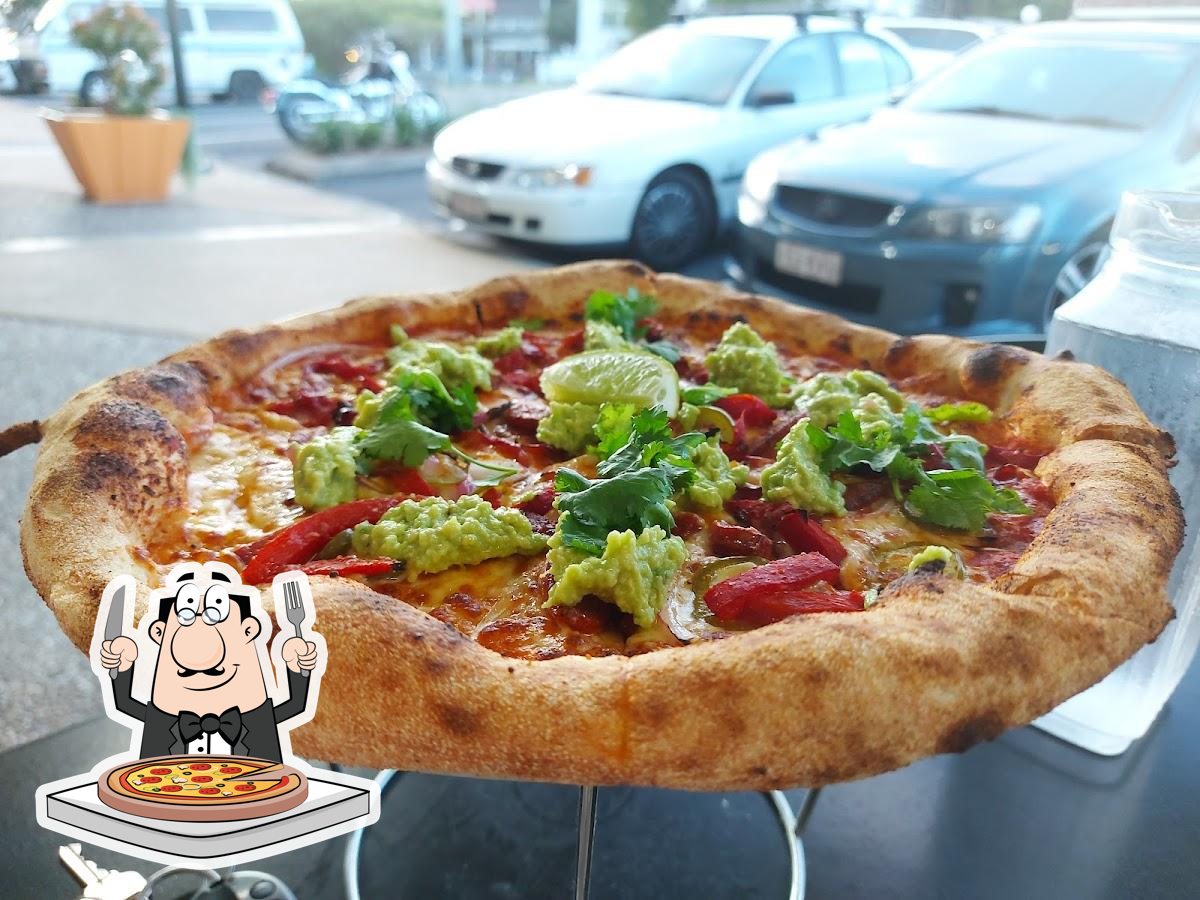 Toro's pizza in Palm Beach - Restaurant reviews