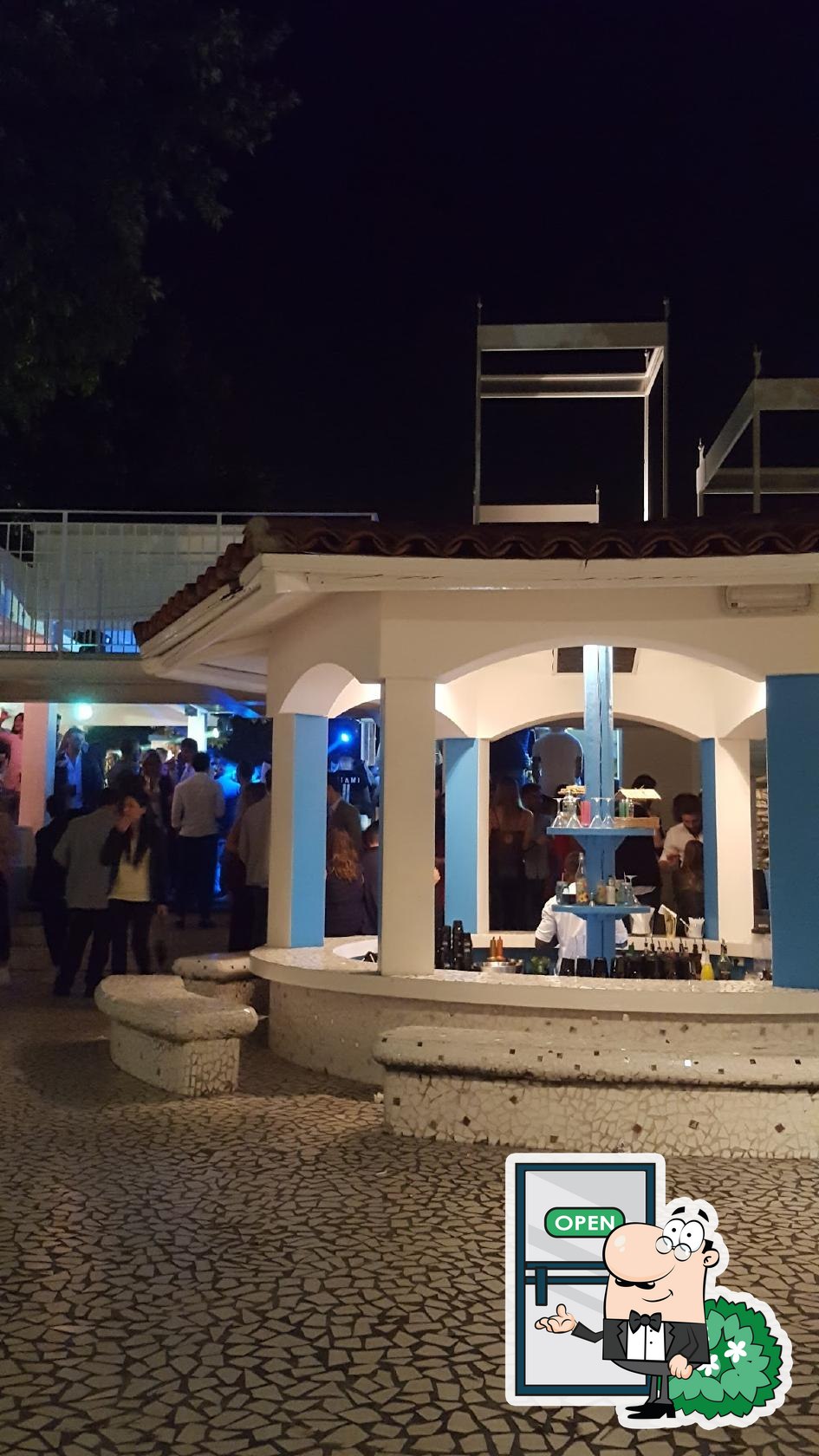 Discoteca Fell in Love boite de nuit, Pogliano Milanese, Ingresso da ...