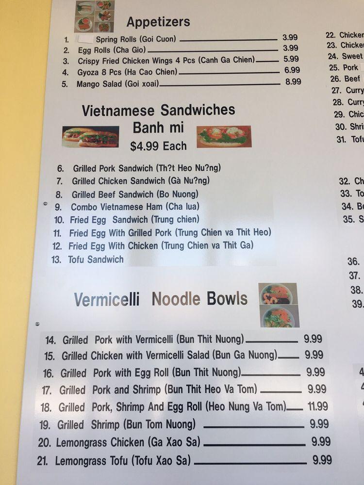 Menu at Yummy Banh Mi restaurant, Everett, Hewitt Ave