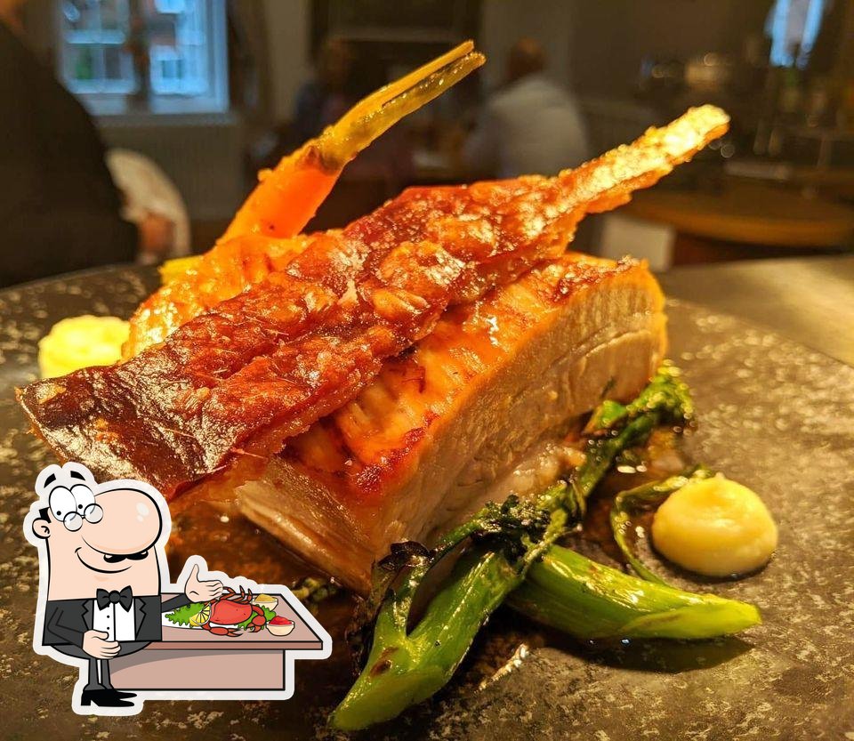 The Crown, 15 High Street in Pattingham - Restaurant reviews