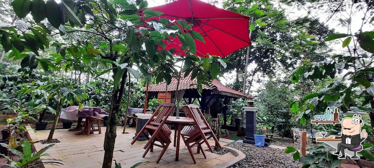 Kebun Kopi Bintang, Salatiga - Restaurant reviews