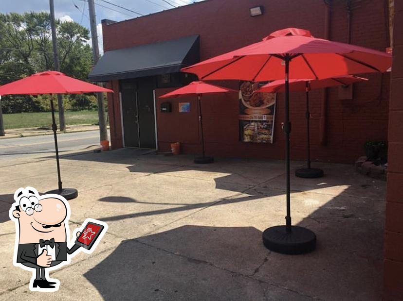Red Walters Bar-B-Que, 15116 Lakeshore Blvd in Cleveland - Restaurant ...
