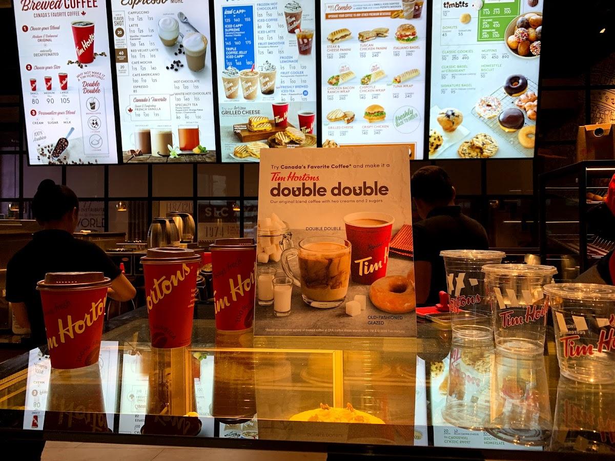 Menu at Tim Hortons cafe, Makati, 6760 Ayala Ave