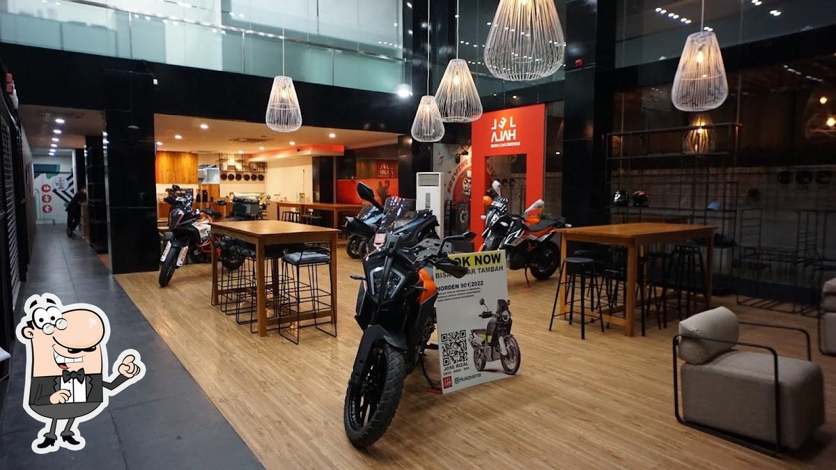 Jelajah Moto Cafe, South Jakarta - Restaurant reviews
