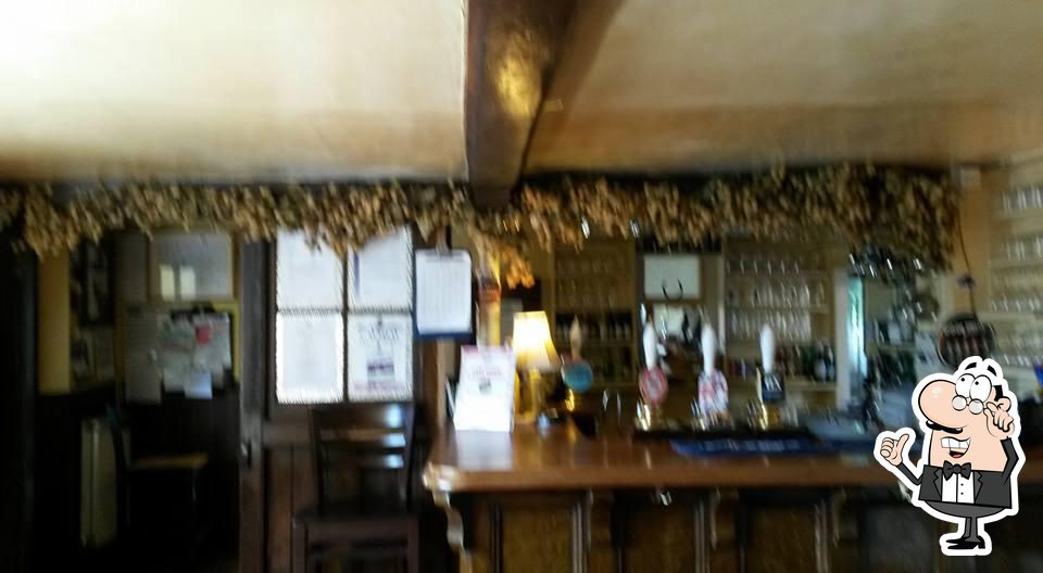 The Bruce Arms - Pub and Campsite in Upavon - Restaurant reviews