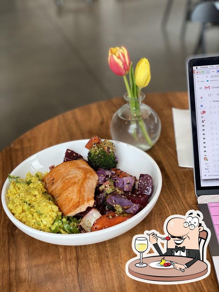 Elle's Cafe & Coffee in Bee Cave - Restaurant menu and reviews