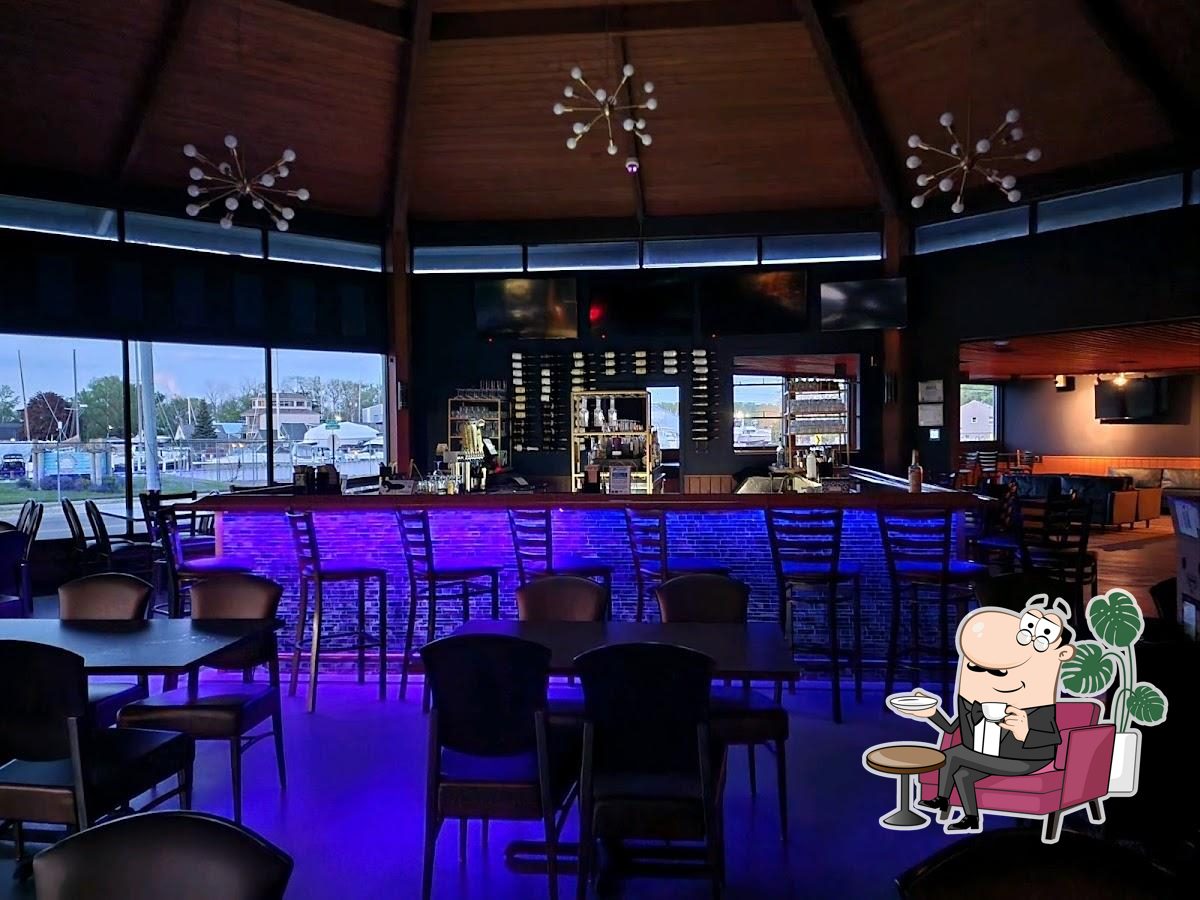 Harbor Hook & Grille, Monroe - Restaurant menu, prices and reviews