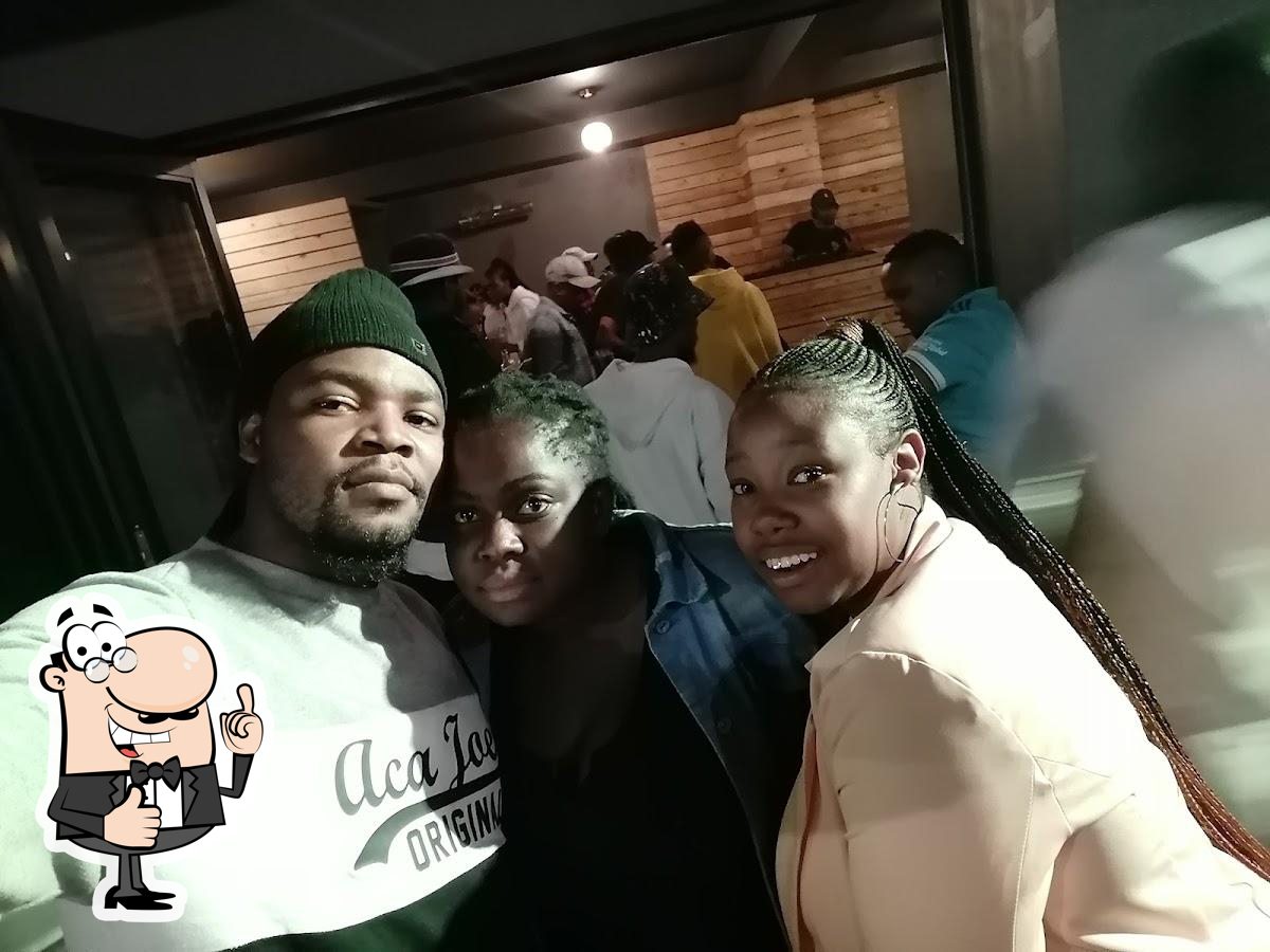 Roadhouse pub and grill, Soweto - Restaurant reviews
