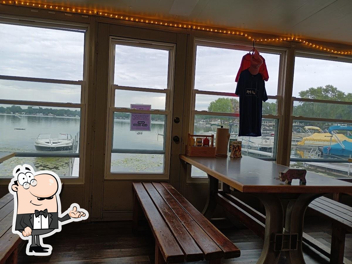 Flippin Cow, Elkhart - Restaurant menu, prices and reviews
