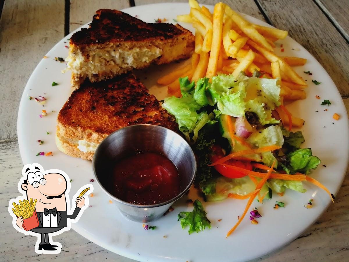 The Highlander restaurant, Grahamstown - Restaurant menu and reviews