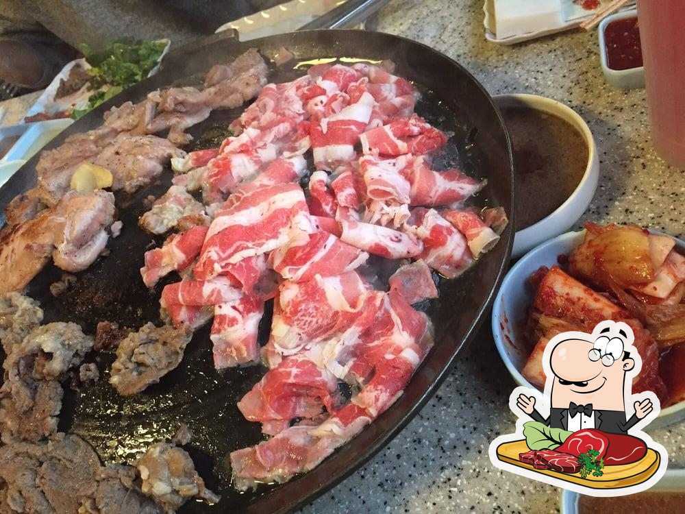 Castle BBQ in Los Angeles - Restaurant menu and reviews