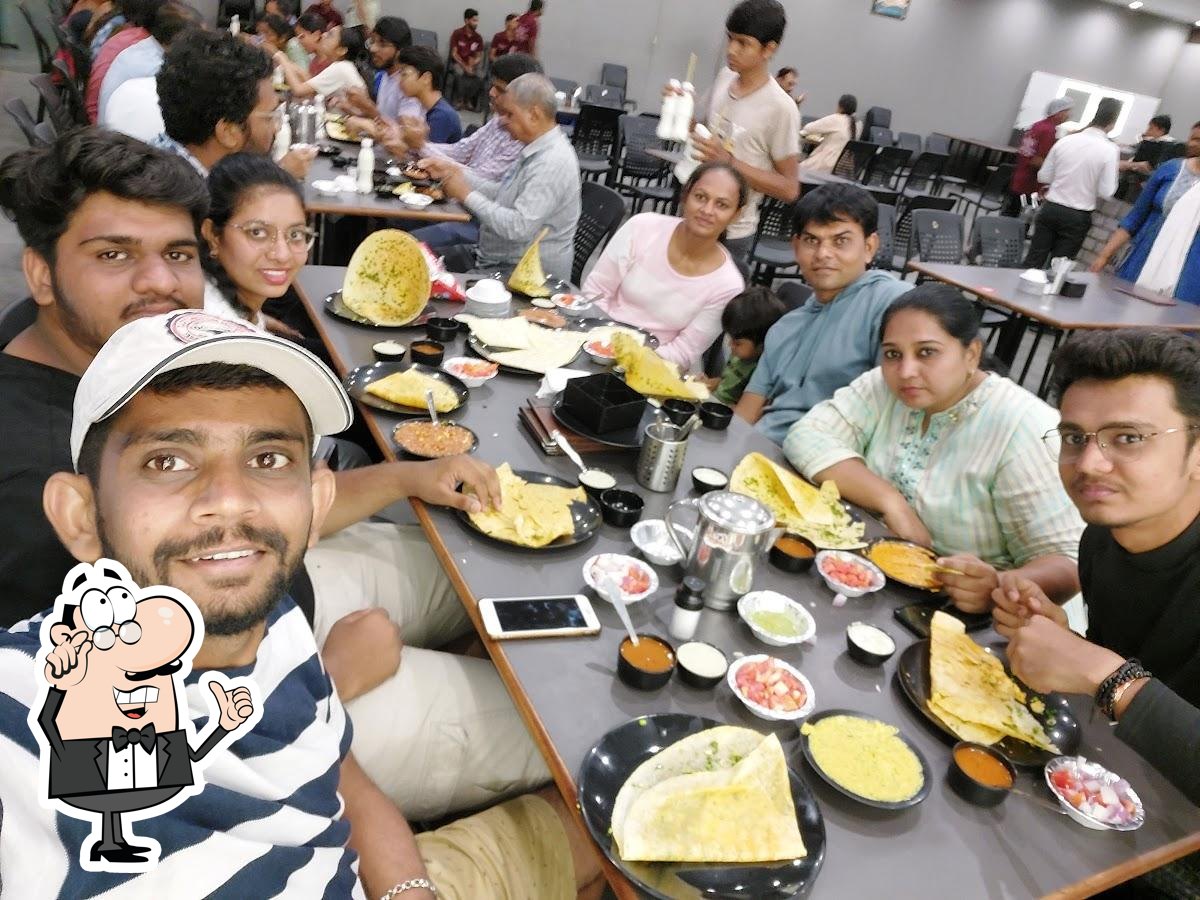Mahesh Fancy Dosa & Pav-Bhaji, Surat - Restaurant menu, prices and reviews