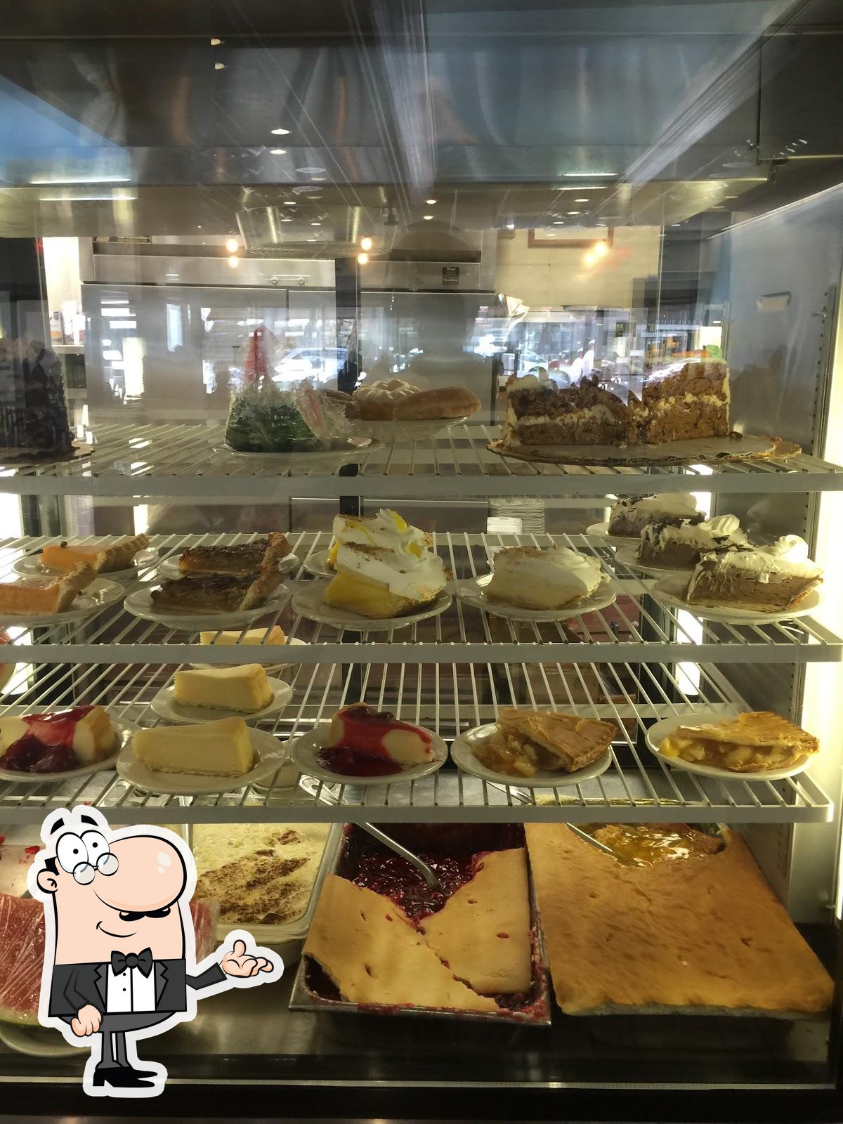 Valois Restaurant, Chicago - Restaurant menu, prices and reviews