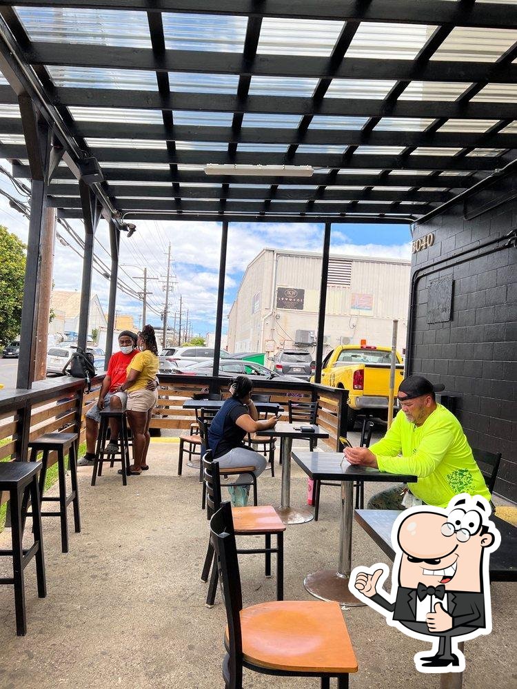 Jolene's - Airport in Honolulu - Restaurant menu and reviews