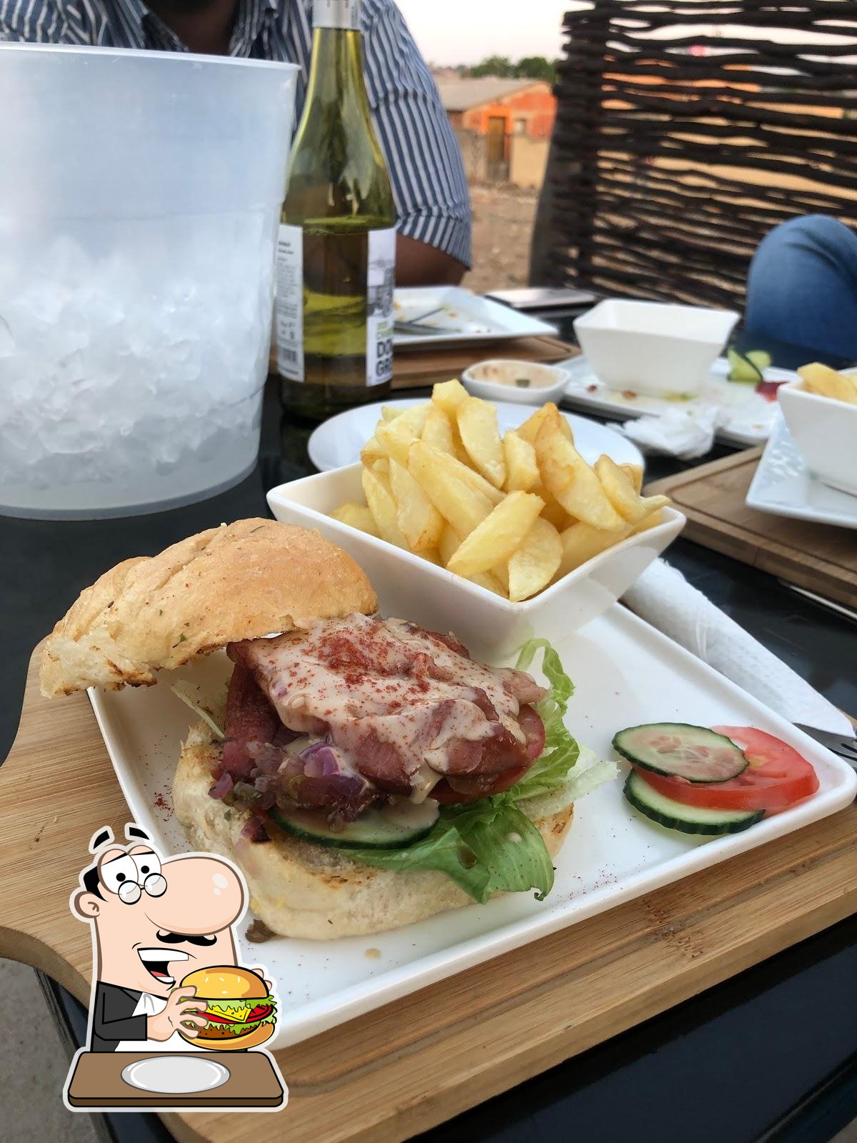 Smokeville restaurant, Soweto, 881 Motlana St - Restaurant reviews