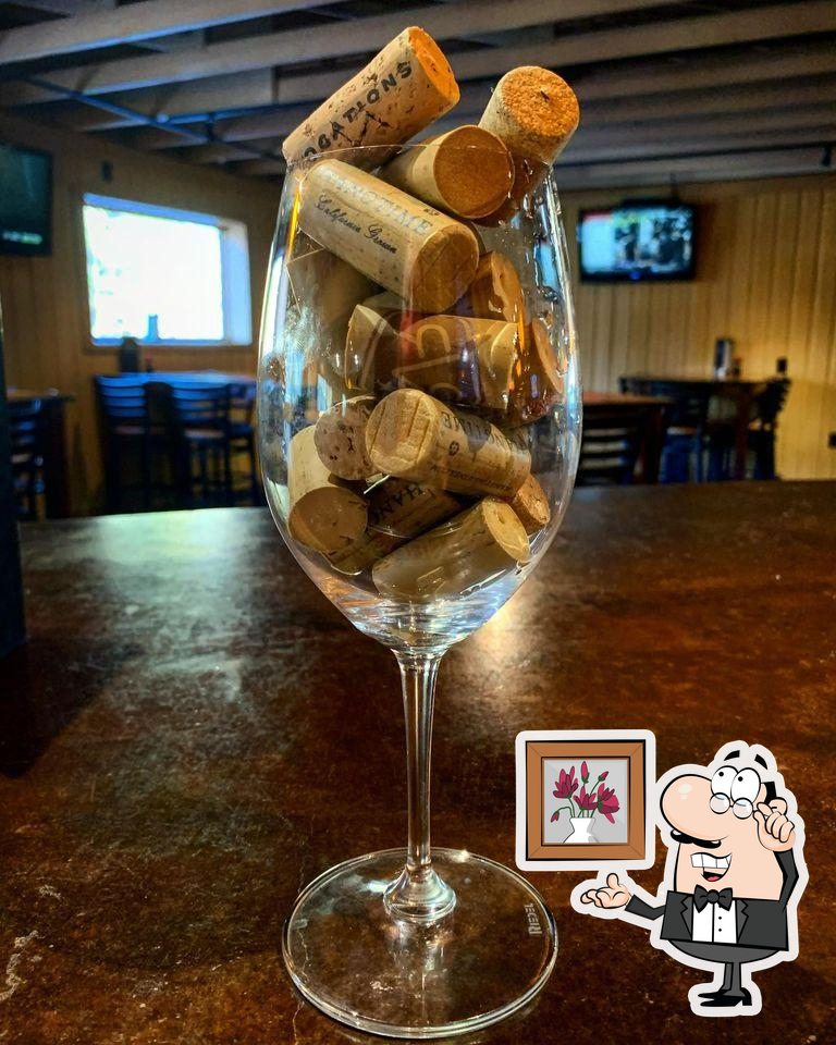 Solé Grill and Sushi Bar, Seneca - Restaurant menu, prices and reviews