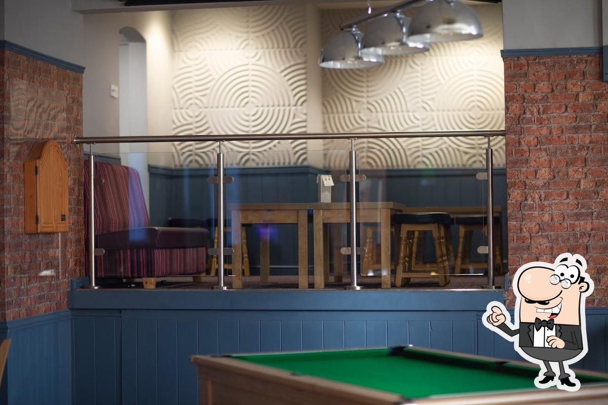Sandy Roundabout Club in Sandy - Restaurant reviews