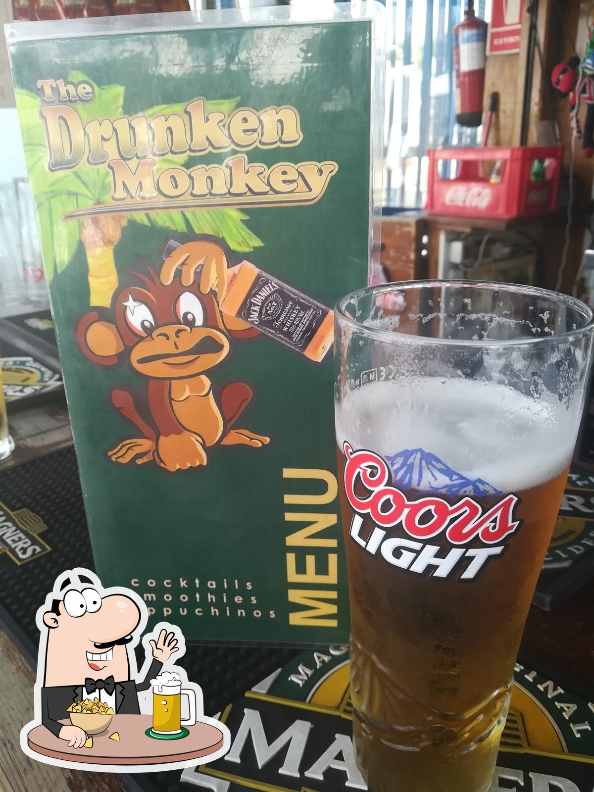 Bar The drunken monkey in Puerto del Carmen - Restaurant reviews