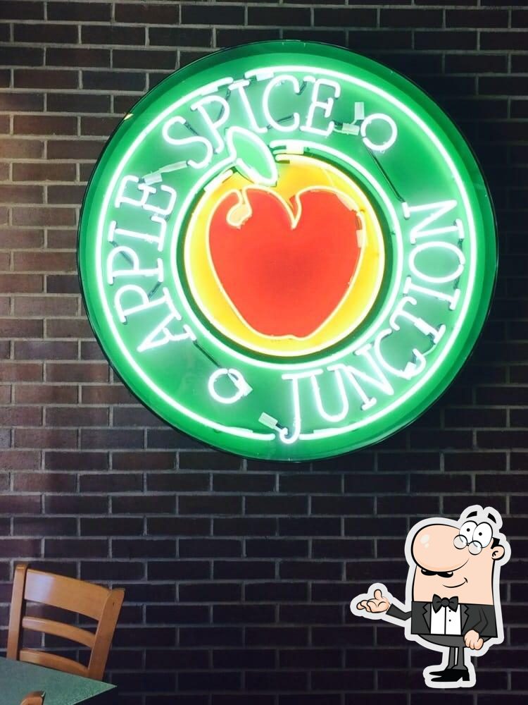 Apple Spice Junction, Compton - Restaurant menu, prices and reviews