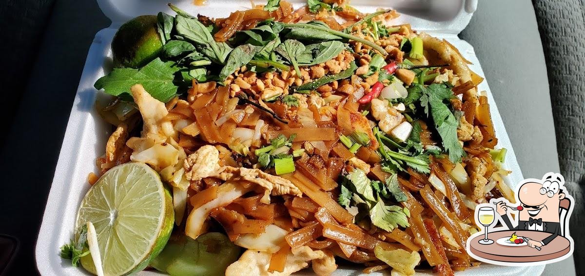 Tri's Wok in Wayzata - Restaurant menu and reviews