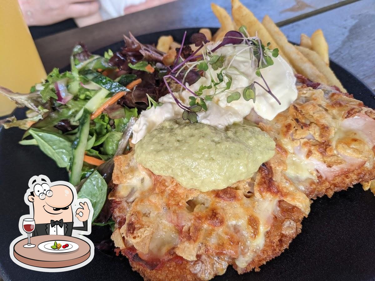 81 Bistro & Taphouse in Berwick - Restaurant menu and reviews