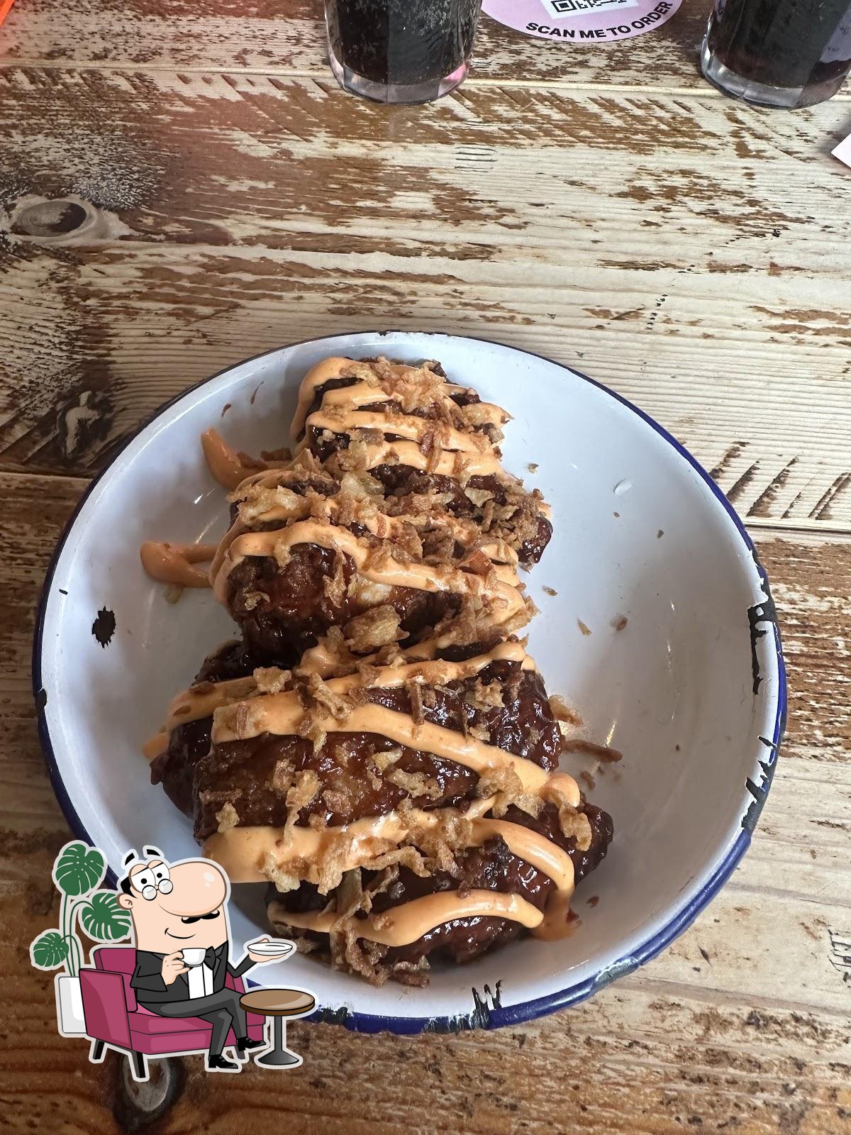 Yard & Coop Manchester, Manchester - Restaurant menu, prices and reviews
