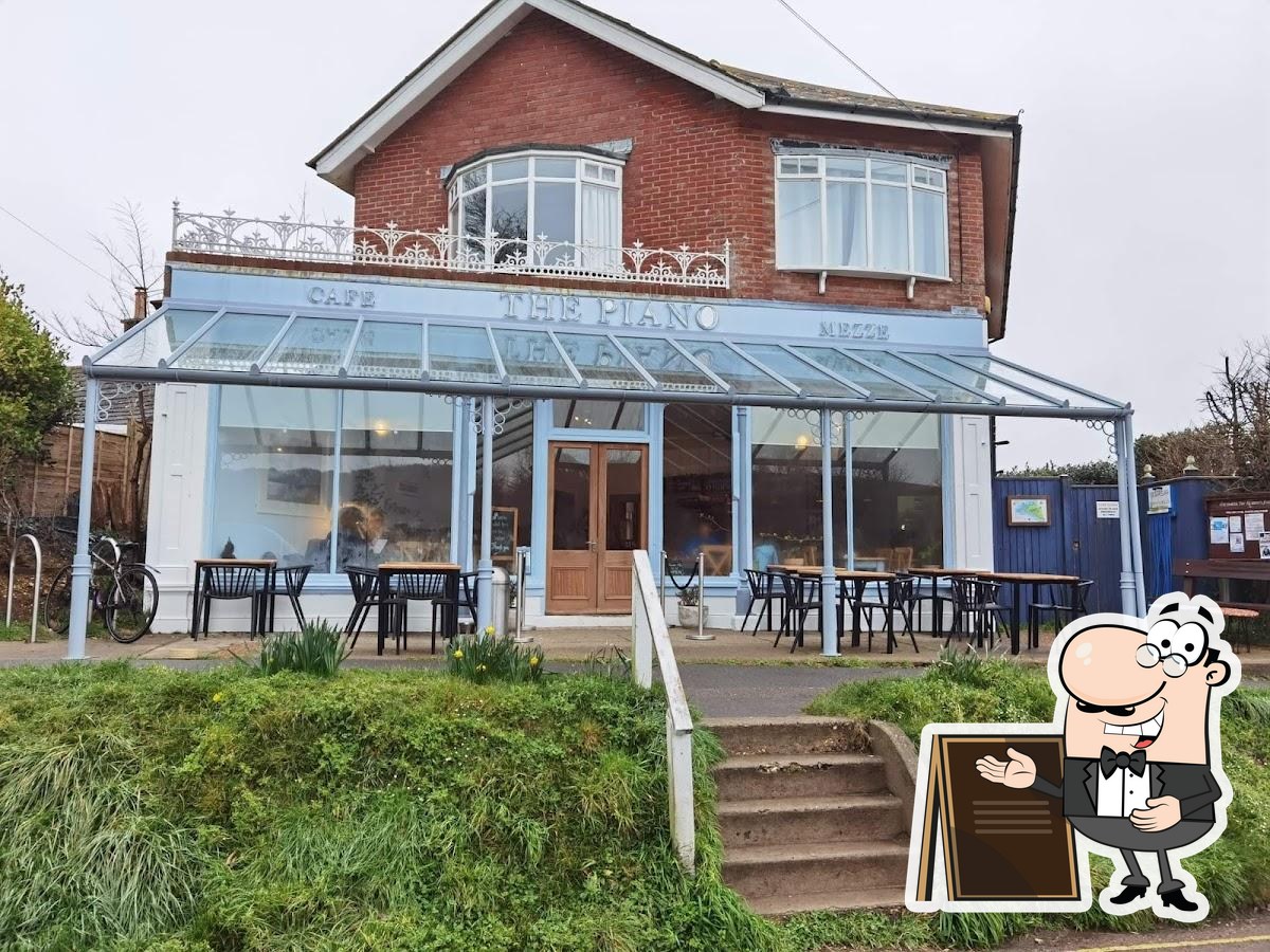 Piano Cafe in Freshwater - Restaurant reviews
