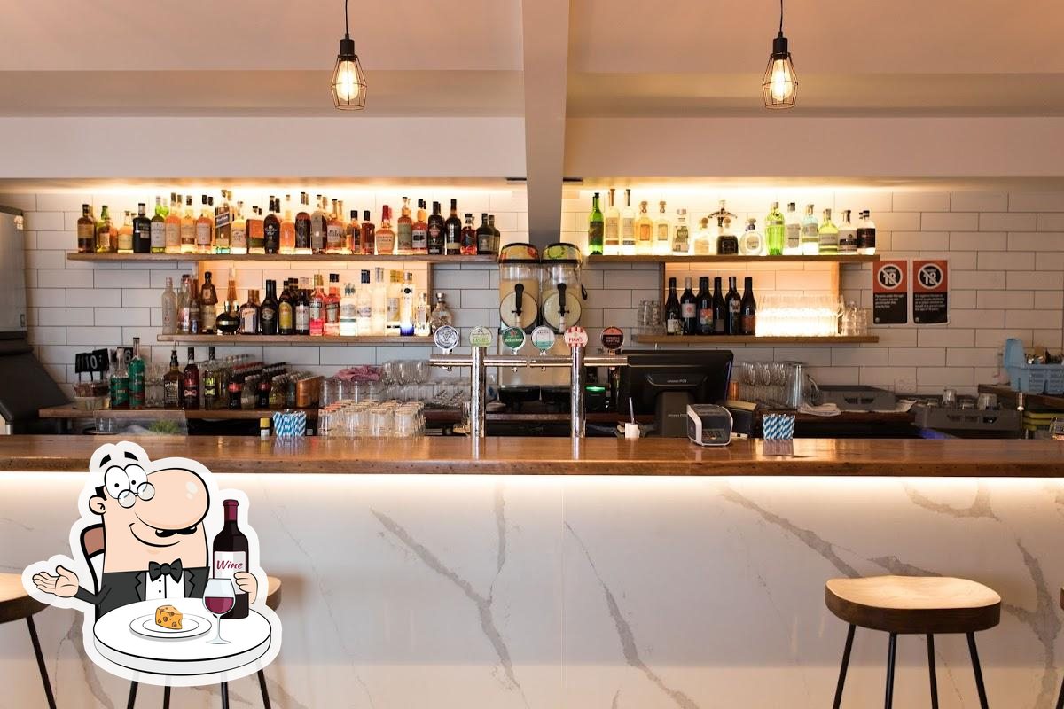 The Savoy Long Jetty in Long Jetty - Restaurant menu and reviews