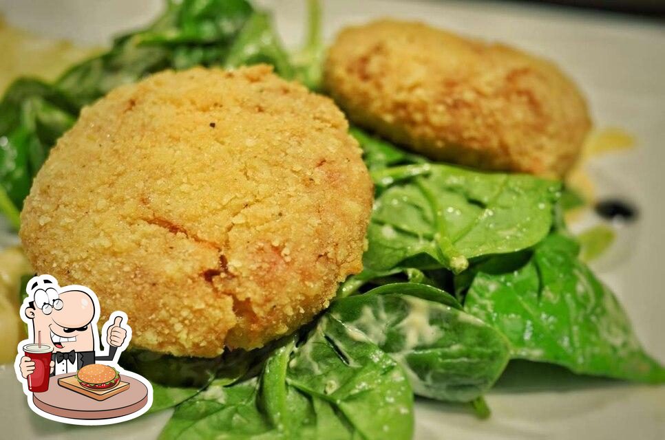 Stages Kitchen & Bar in Edmonton - Restaurant menu and reviews