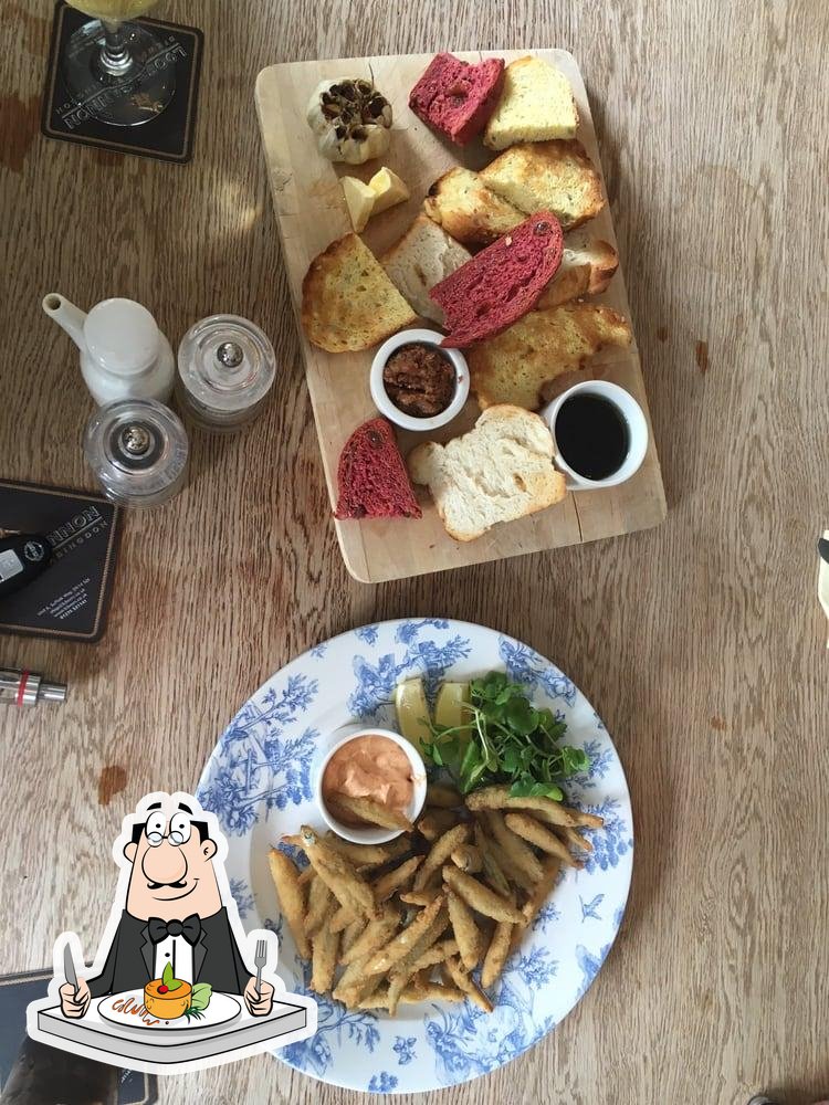 The Grand Junction Arms, Bulbourne Road in Tring - Restaurant reviews