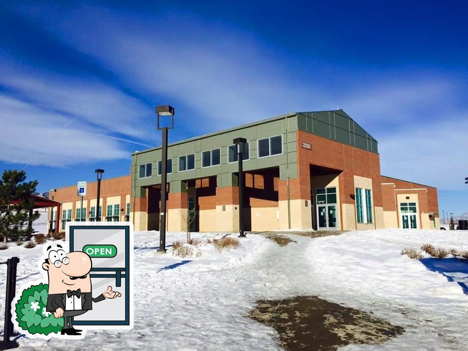 Robert C. Stack Ivy Warrior Restaurant in Fort Carson - Restaurant reviews