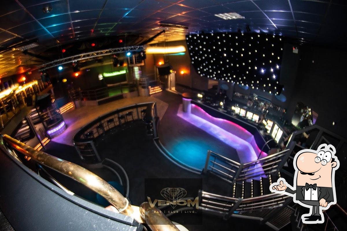 Venom Nightclub Westbury in Westbury - Restaurant reviews