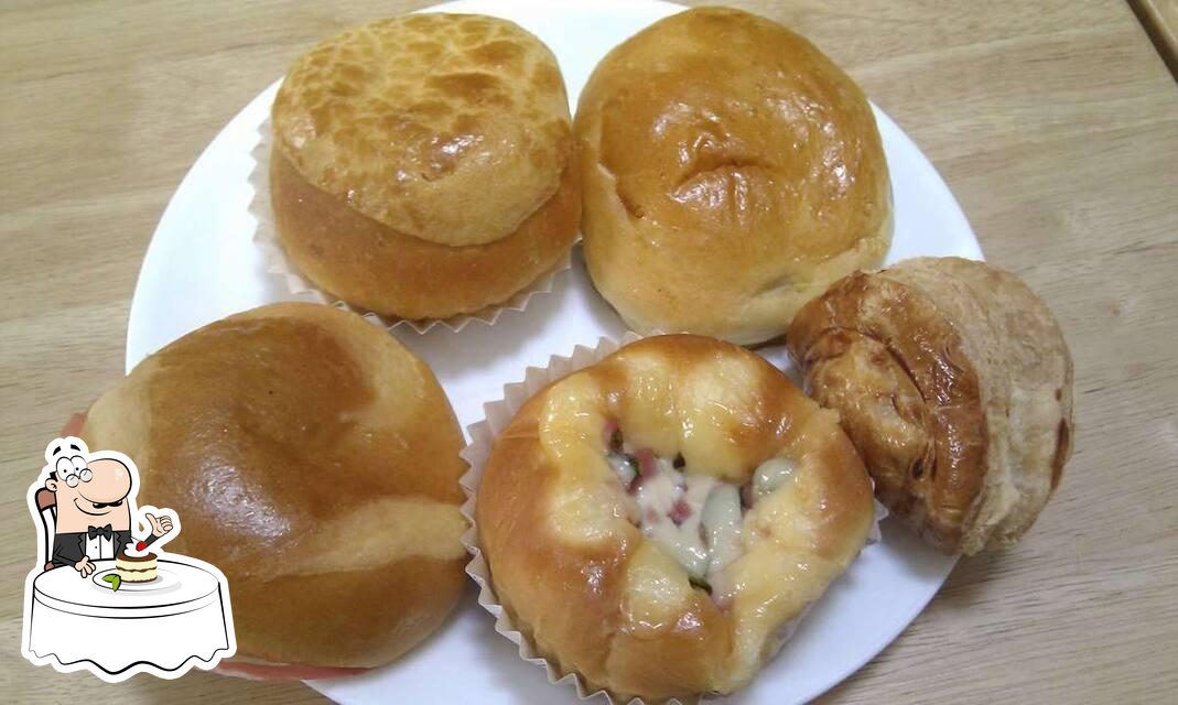 Maxim's Bakery CF Richmond Centre, 6551 No. 3 Rd #1310 in Richmond ...