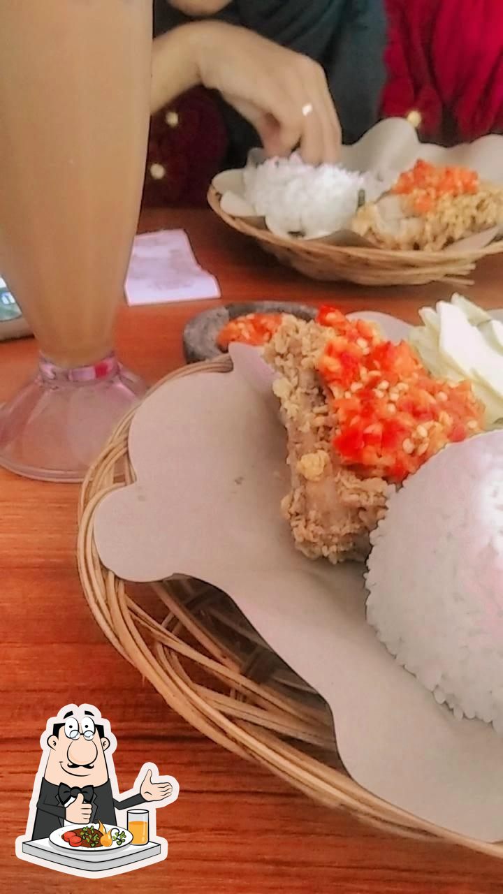AYAM GEPREK SA'I restaurant, Gondowangi - Restaurant reviews