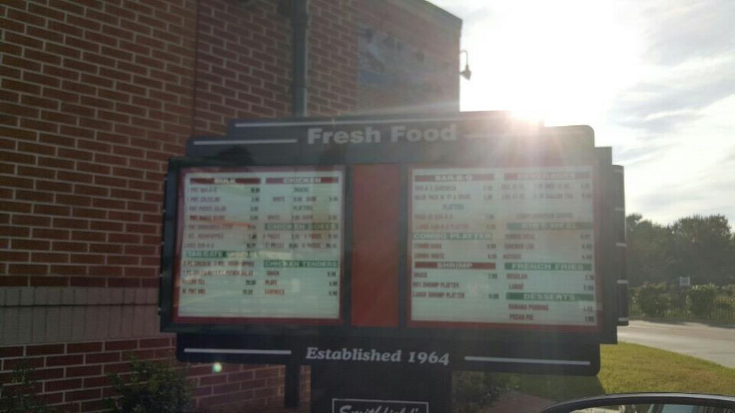 Menu at Smithfield's Chicken 'N Bar-B-Q, Shallotte