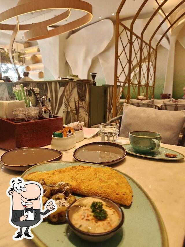 Earth Cafe @ BKC, Mumbai - Restaurant menu, prices and reviews