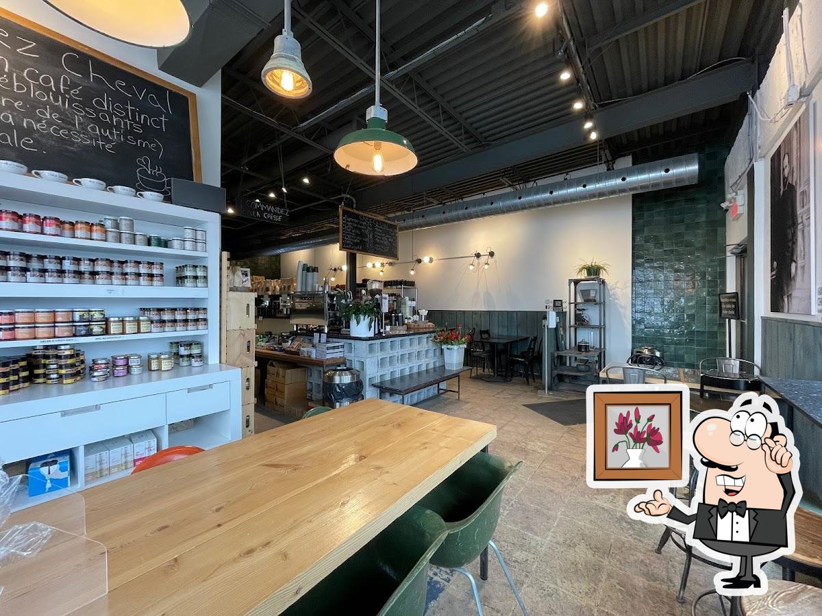 Chez Cheval ( Saint-Hilaire) café, Mont-Saint-Hilaire - Critiques de ...