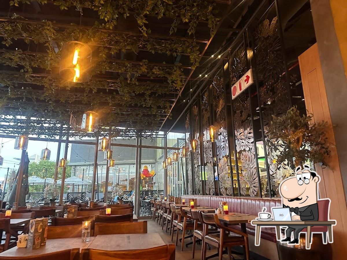 Parrots, Centurion - Restaurant menu, prices and reviews